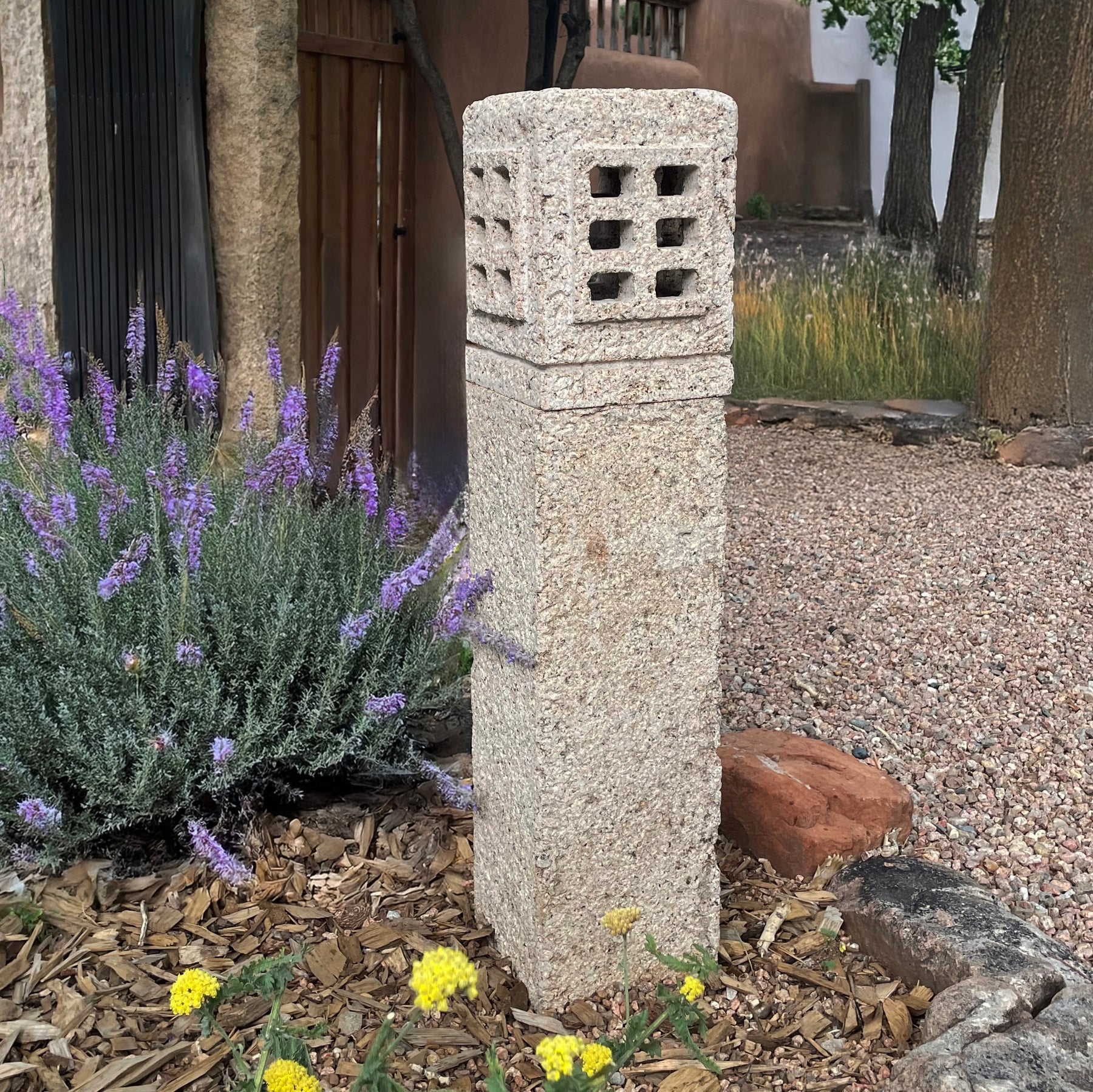 Rough Post Stone Lantern – Stone Forest